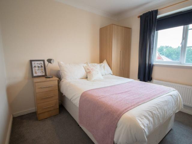 Room at Bridges View, Gateshead