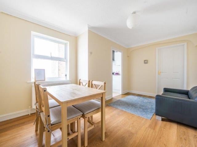 Room at Brighton Road, Adur
