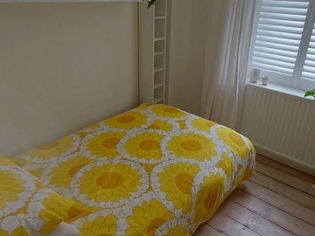 Room at Bristol Hill, Bristol