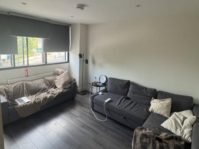 Room at Brixton Hill, Greater London