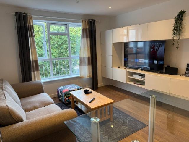 Room at Brixton Hill, London