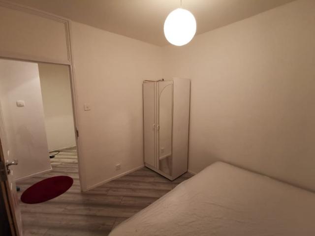 Room at Bromley High Street, Greater London