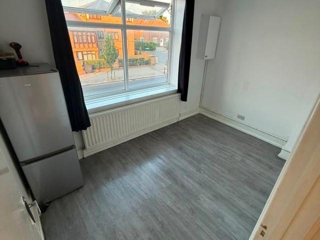 Room at Bromley Hill, Greater London