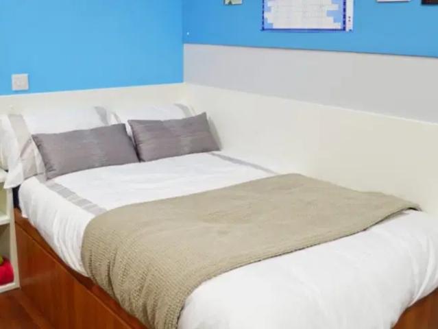 Room at Bromley Place, Nottingham