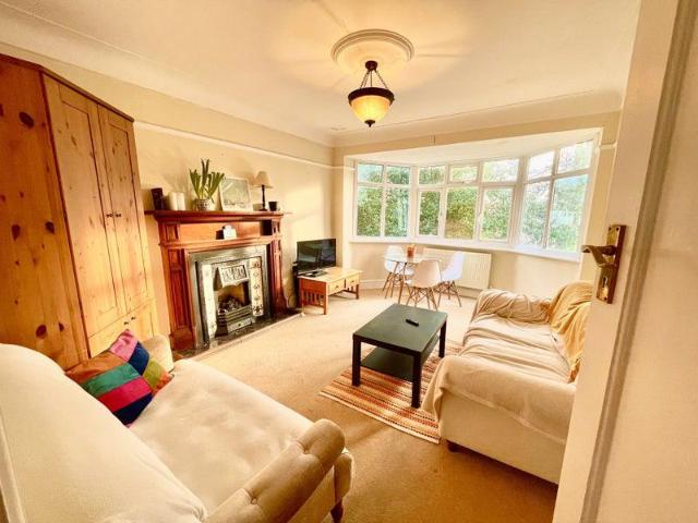 Room at Bromley Road, Greater London