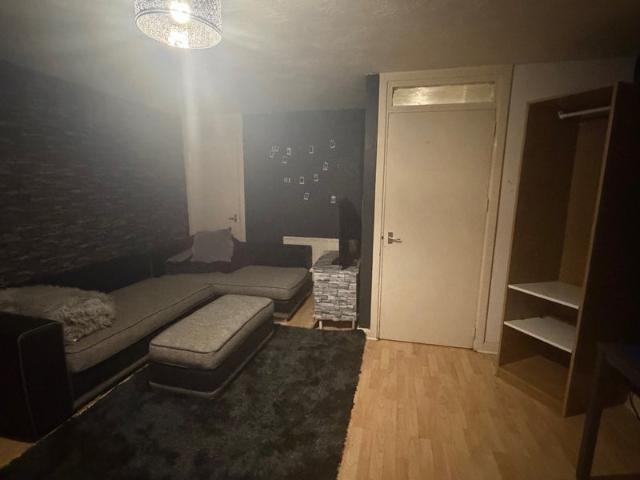 Room at Brook Drive, Greater London