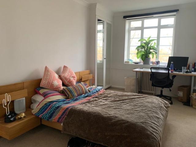 Room at Brook Green, Greater London
