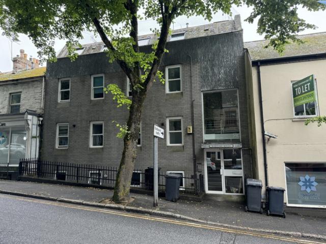 Room at Brook Street, Falmouth