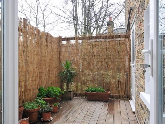 Room at Brooke Road, Greater London
