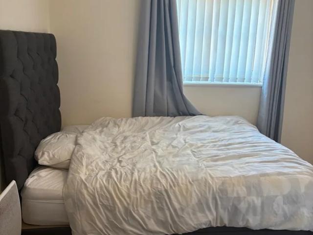Room at Brookhey, Tameside