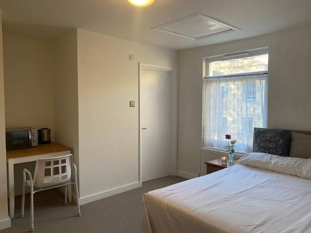 Room at Brookhill Road, Greater London