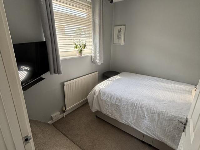 Room at Broom Farm Close, Nailsea