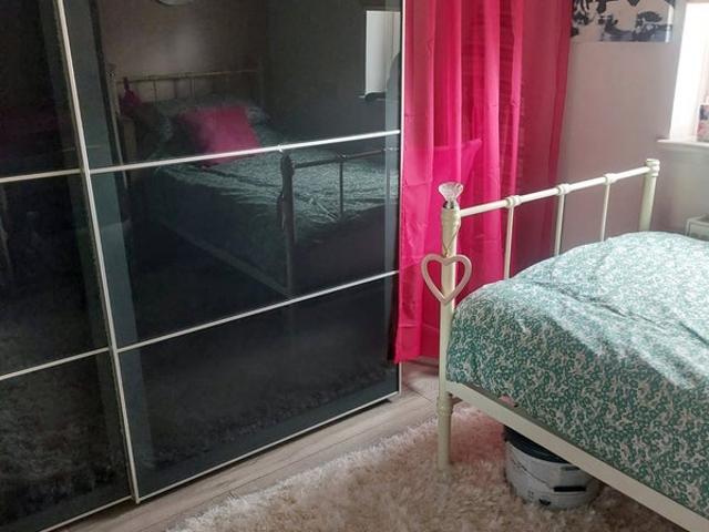 Room at Broomhall Crescent, City of Edinburgh