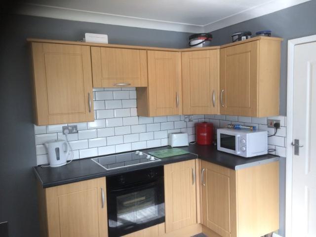 Room at Broomhill Crescent, Wakefield
