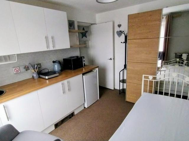 Room at George Row, Northampton