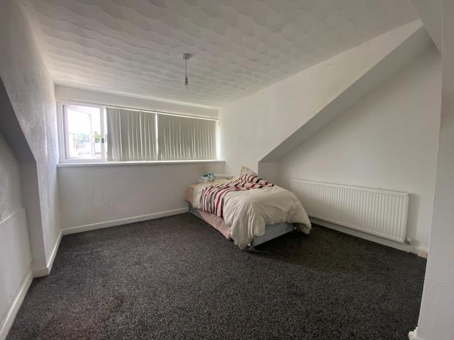 Room at Broad Street, Bradford