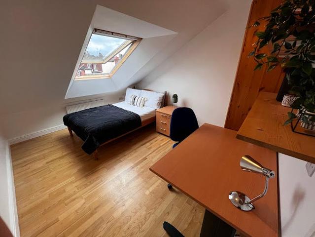 Room at Broadgate, Coventry