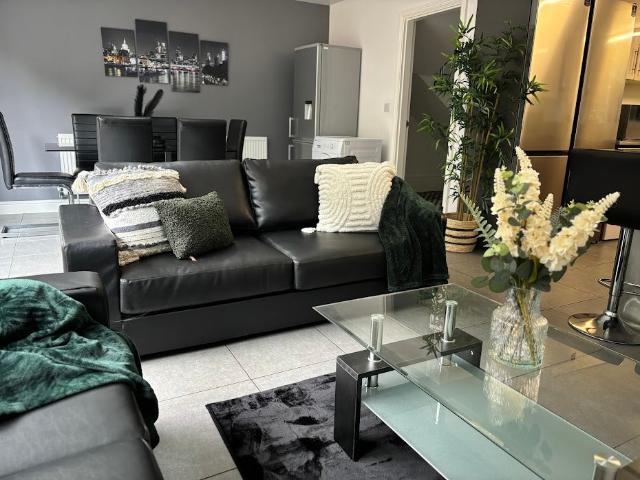 Room at Broadgate, Coventry