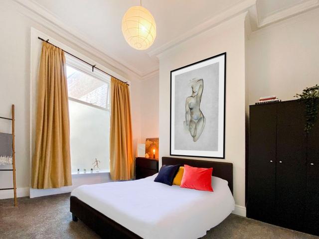 Room at Broadgate, Preston