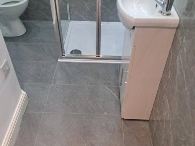 Room at Broadway, Cardiff