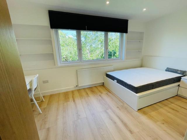 Room at Brodie Street, Greater London