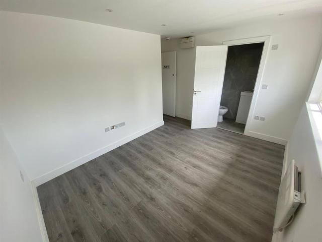 Room at Brow Crescent, Greater London