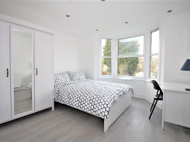 Room at Brownhill Road, Greater London