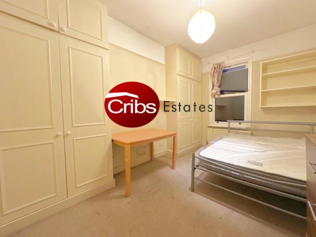 Room at Brownhill Road, Greater London