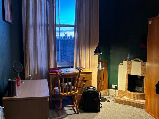 Room at Bruntsfield Avenue, City of Edinburgh