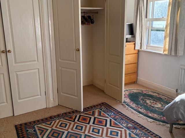Room at Brunel Road, Greater London