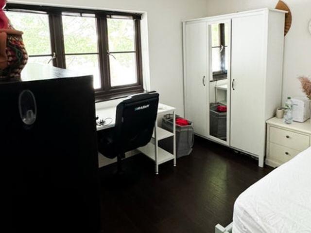 Room at Brunswick Quay, Greater London