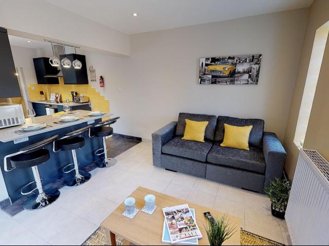 Room at Brunswick Street, Cheltenham
