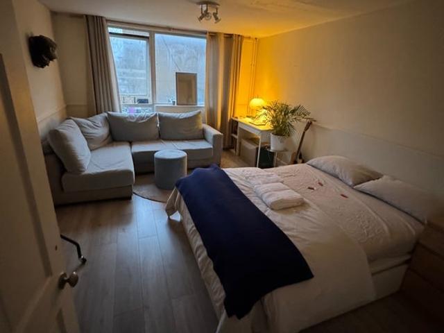 Room at Bruce Road, Greater London