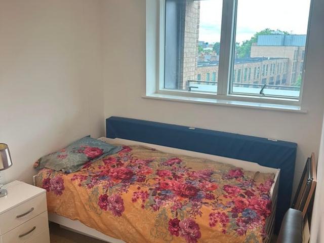 Room at Bruckner Street, City of Westminster