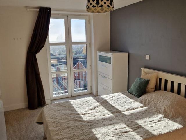 Room at Cudworth Drive, Nottingham