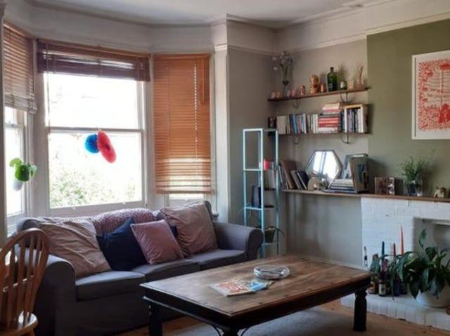 Room at Culmington Road, Greater London