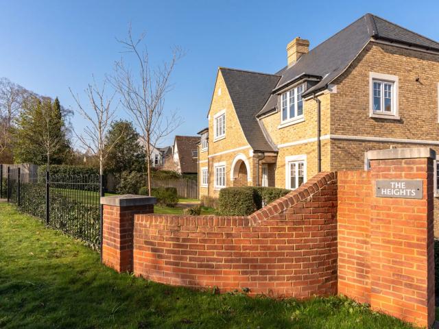 Room at Cumnor Hill, Vale of White Horse
