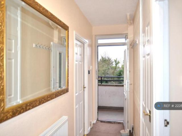 Room at Cumberland House, Greater London