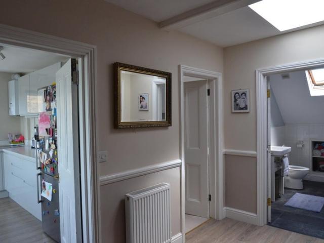 Room at Cumberland Park, Greater London