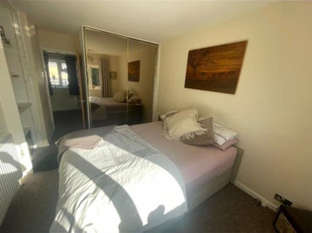 Room at Cupfields Avenue, Sandwell
