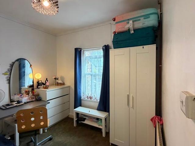 Room at Curwen Avenue, Greater London