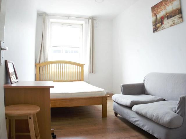 Room at Cyrus Street, Greater London