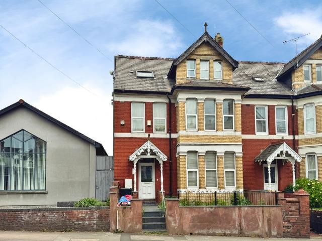 Room at Caerau Road, Newport