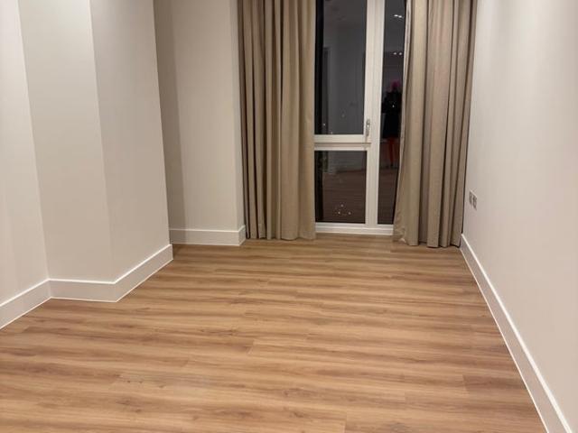 Room at Caithness Walk, Greater London