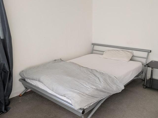 Room at Calder Court, City of Edinburgh
