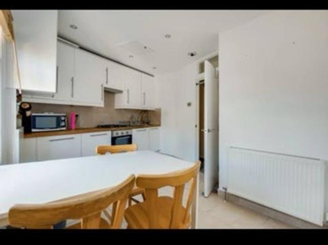Room at Caledonian Road, Greater London