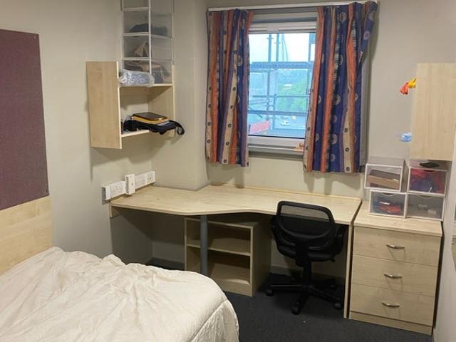 Room at Calgary Street, Glasgow