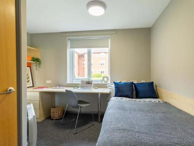 Room at Calthorpe Court, Birmingham