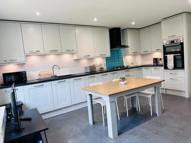 Room at Cambie Crescent, Colchester