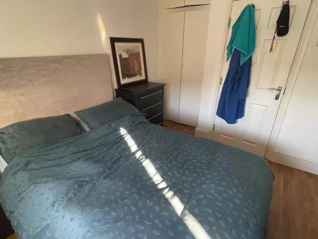 Room at Cambridge Heath Road, Greater London